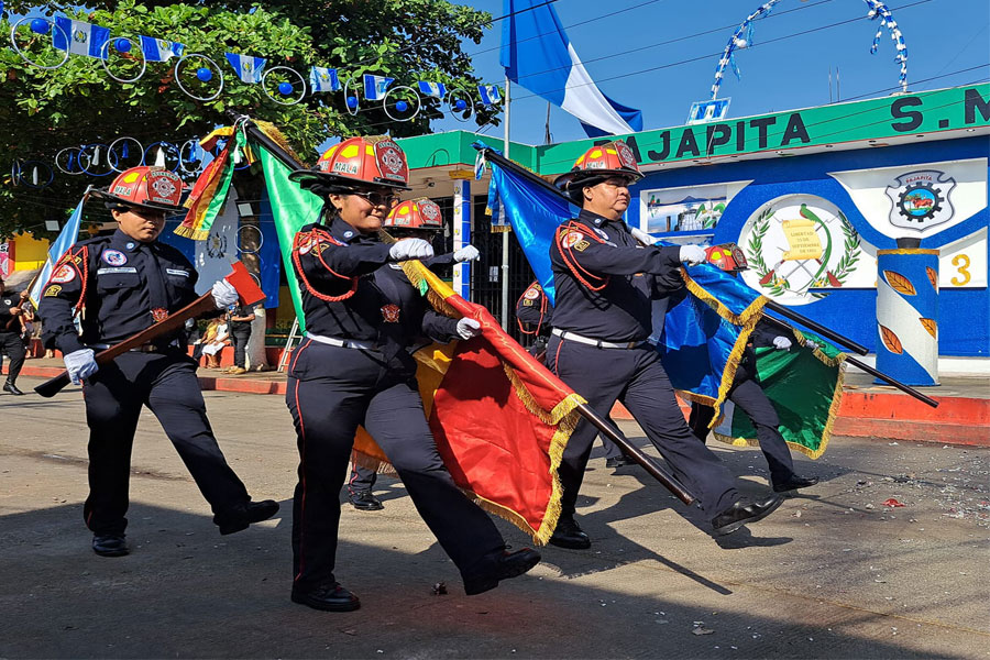Vivimos al máximo nuestro Desfile de Independencia – Municipalidad de ...